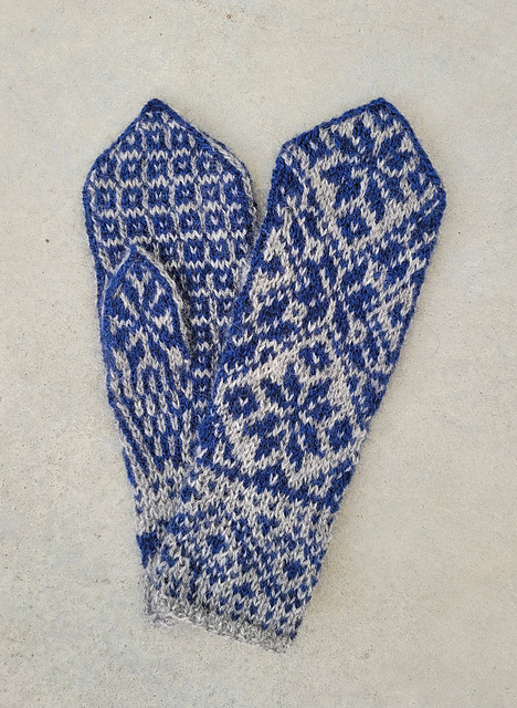 Ravelry: Stjörnu vettlingar pattern by Gudlaug M. Juliusdottir