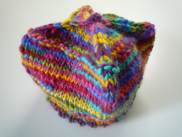 Ravelry: Et Toque ! pattern by Gwenola K.