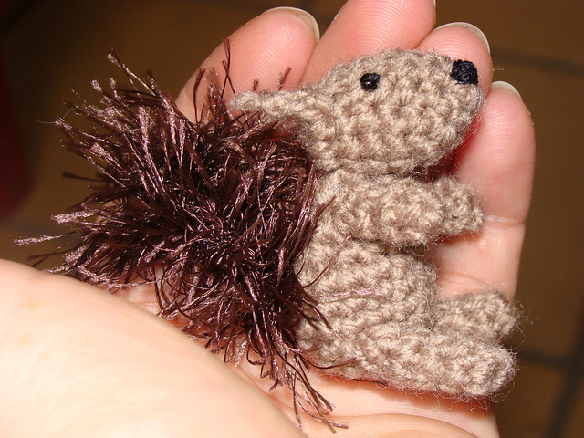 Ravelry: E is voor EEKHOORN pattern by Inge Moerman