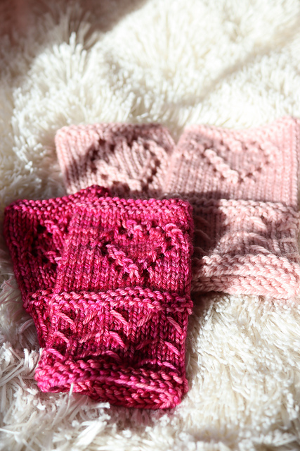 Ravelry: Heart Catcher pattern by Haley Mathiot