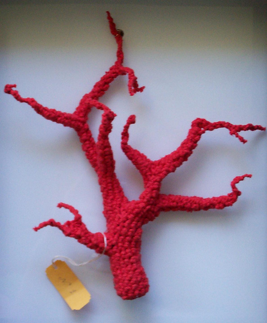 Ravelry: Red Coral Frond pattern by Jessica Polka