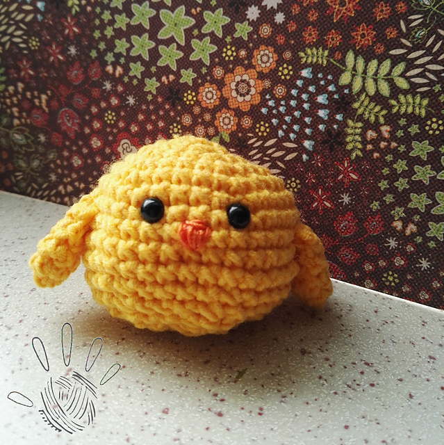 Ravelry: Crochet Easter Chick pattern by Anna Tanowska