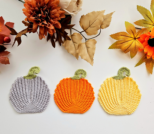 Ravelry: Little Pumpkin pattern by Raine Eimre