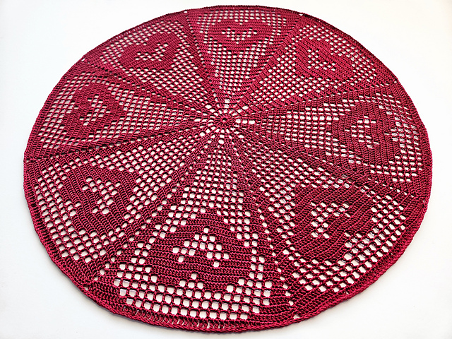 Ravelry: Heart Wheel Doily pattern by Raine Eimre