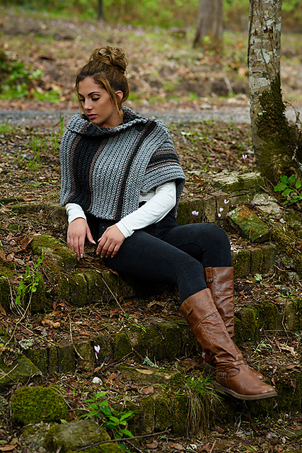 Ravelry: Outlander Brianna Cape pattern by Louise Bollanos