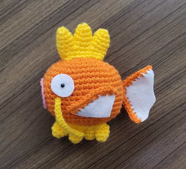 Ravelry: Magikarp amigurumi pattern by Isl Han
