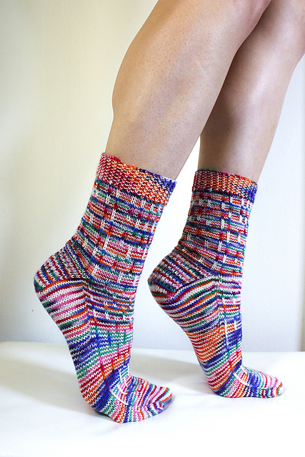 Ravelry: Summer Rain Socks pattern by Yarnia Designs