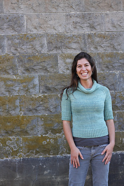 Ravelry: Mediumweight Pullover pattern by Hannah Fettig