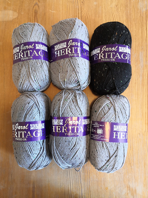 Ravelry: Jarol Heritage tweed DK