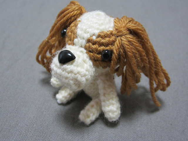 Ravelry: Cavalier King Charles Spaniel pattern by Mitsuki Hoshi (ほし みつき)