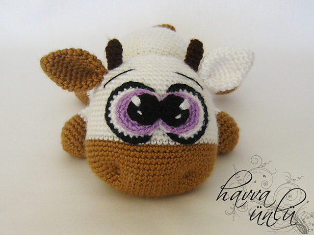 Ravelry: Cute Cow pattern by Havva Karaman