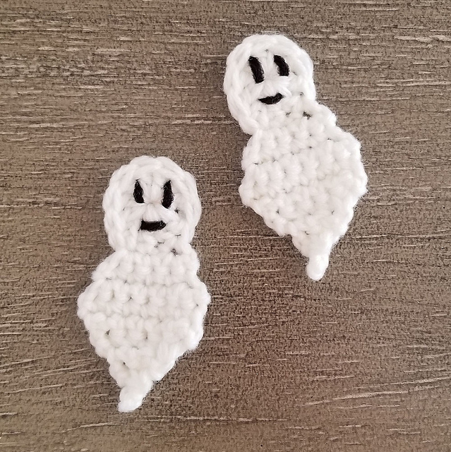 Ravelry: Ghost Applique pattern by Michele Webb