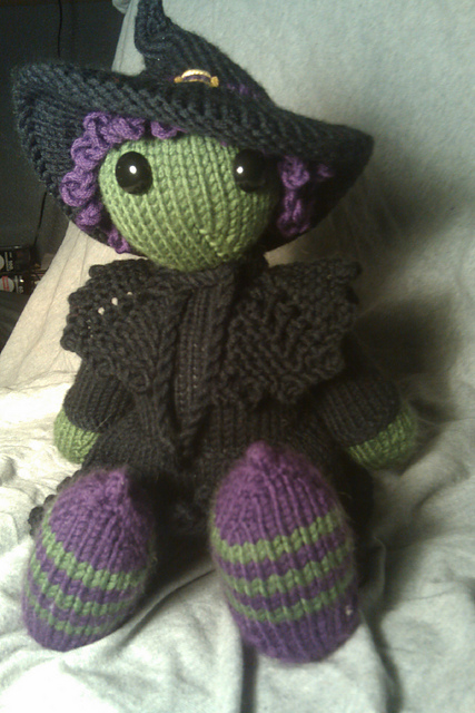 Ravelry: Wee Wicked Witch pattern by Lara Breese