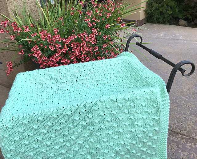 Ravelry: Gifts Lap Blanket pattern by Alice's Embrace