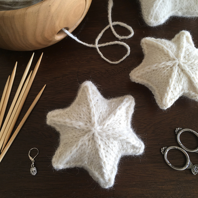 Ravelry: Northern Star pattern by Heidi Roufs