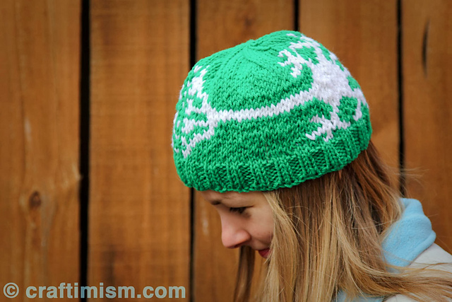 Ravelry: Neuron Hat pattern by Heidi Arjes
