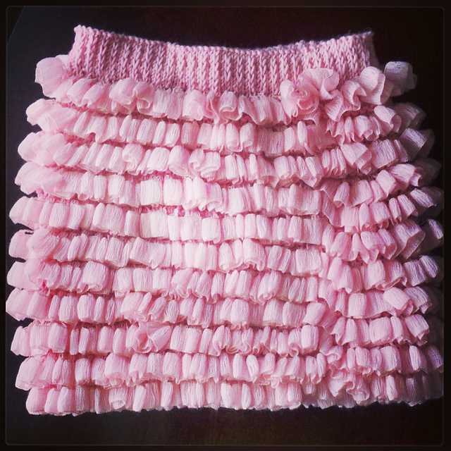 Ravelry: heidililes' Flouncy Ruffled Girl's Skirt