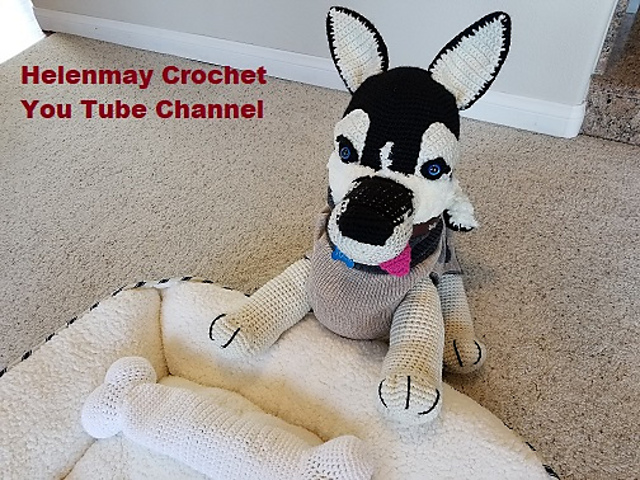 Ravelry: Large Amigurumi Siberian Husky Dog pattern by Helen Brady