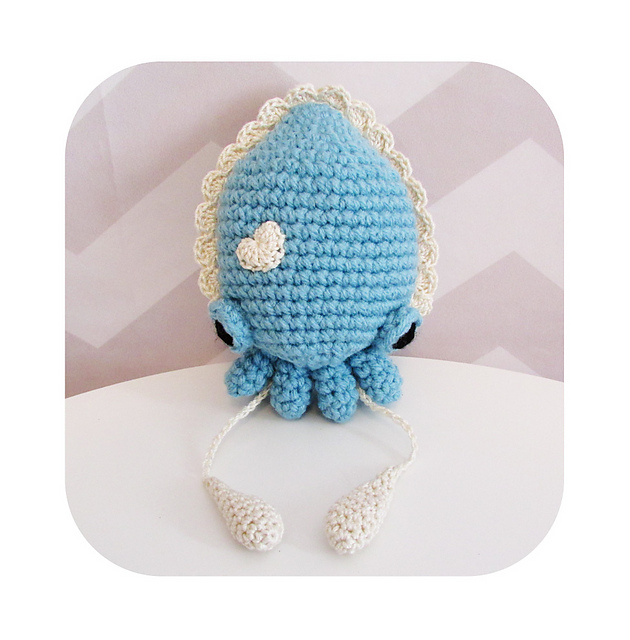 Ravelry: cuddly cuttlefish amigurumi pattern by Hello Happy