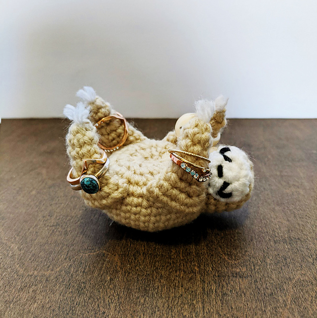 Ravelry: Sleepy Sloth Ring Holder pattern by Hello Happy