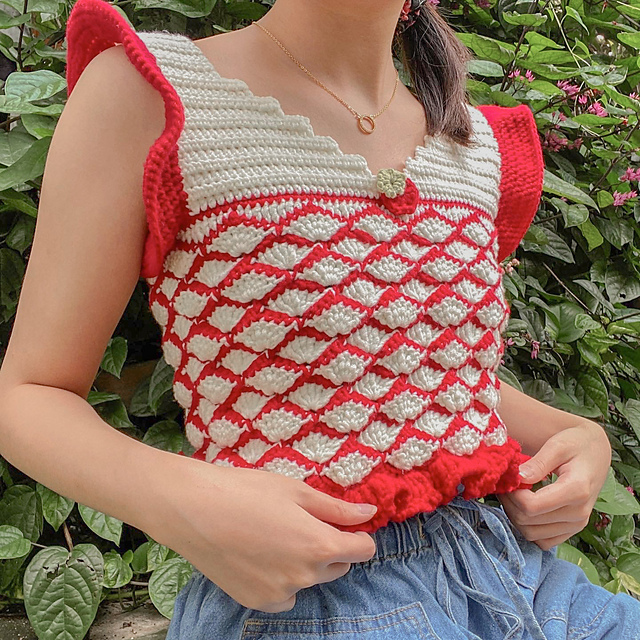 Ravelry: Berrybabe Top pattern by Ave Jane Frias
