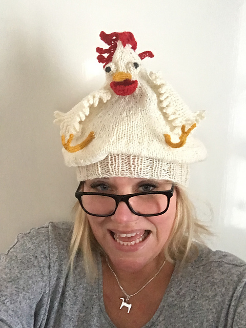 Ravelry: Chicken rap hat pattern by Agneta Byers