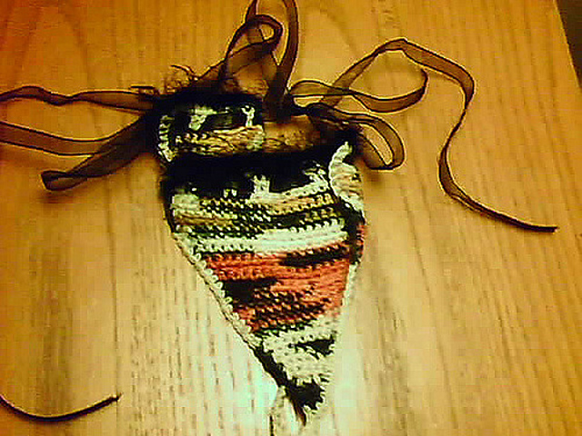 Ravelry: GRR! String pattern by Cate Hardiman