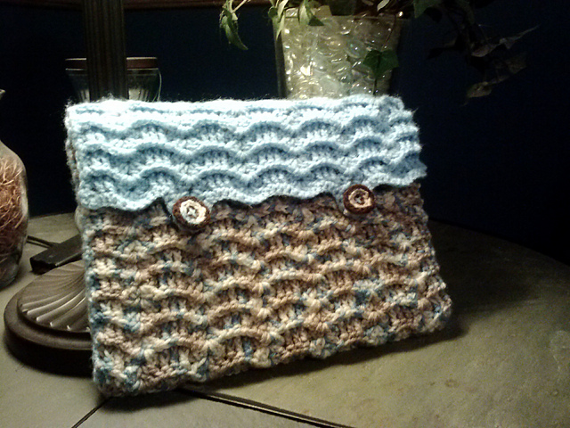 Ravelry: Laptop Sleeve pattern by H. Shepherd