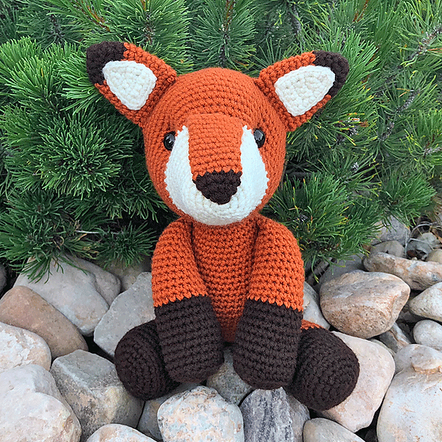 Ravelry: Fredric the Fox pattern by Jess Huff
