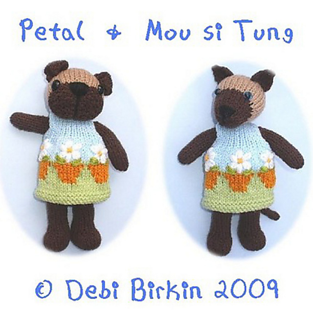 Ravelry: pocket pals pug & cat pattern by Debi Birkin