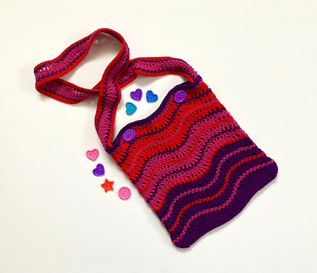 Ravelry: Ripple Tote bag pattern by Hila Lifshitz