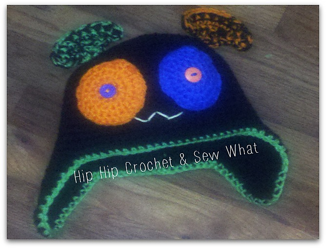 Ravelry: Alien Bear Beanie pattern by Andrea Collins