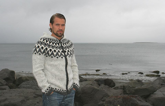 Ravelry: Tindur pattern by Anna Kristín Helgadóttir