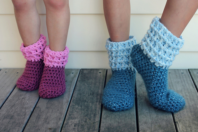 Ravelry: Kids Waffle Boots pattern by Lisa van Klaveren