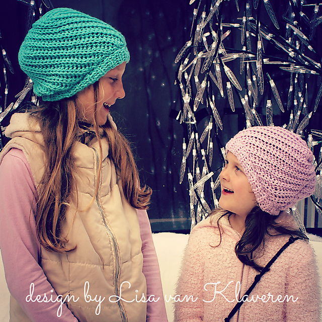 Ravelry: Diagonal Knit-Look Hat pattern by Lisa van Klaveren