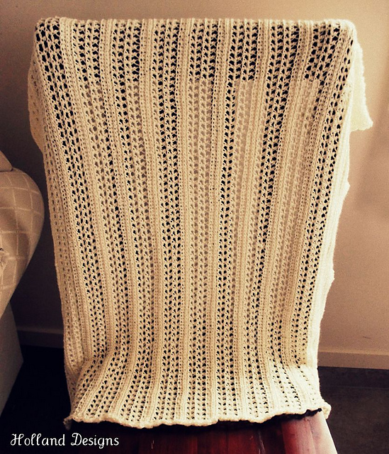 Ravelry: Lacy Lattice Baby Blanket pattern by Lisa van Klaveren
