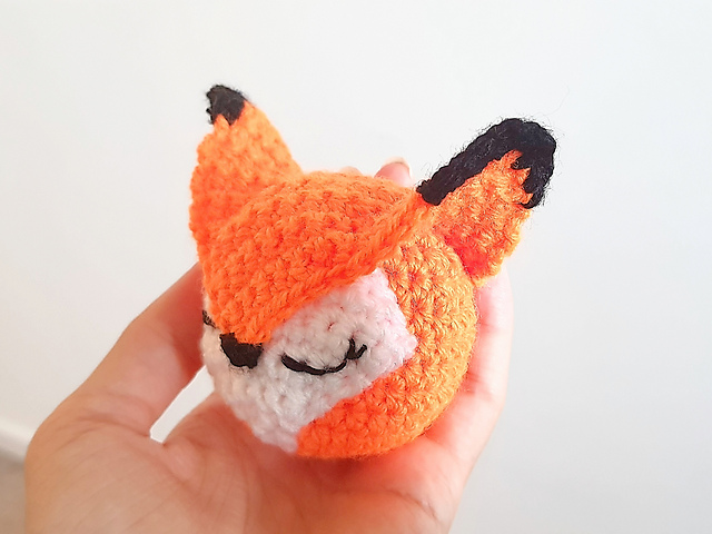 Ravelry: Fabulous Foxy pattern by Crochet Hooks and Magic