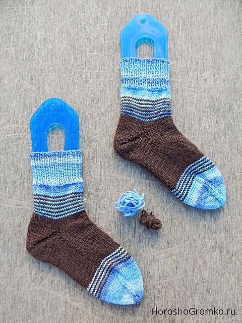 Ravelry: horoshogromko's 2018-09 Novita socks for OV