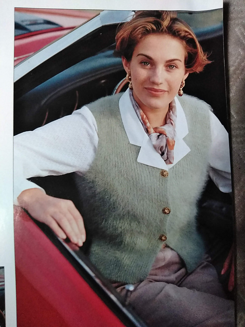 Ravelry: Outarde pattern by Anny Blatt