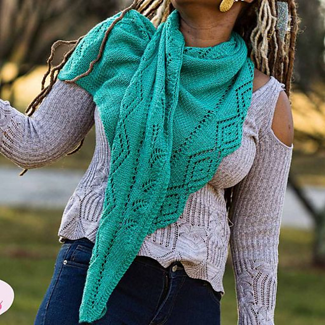 Ravelry: Victorian Ferns Shawl pattern by Helen Silva