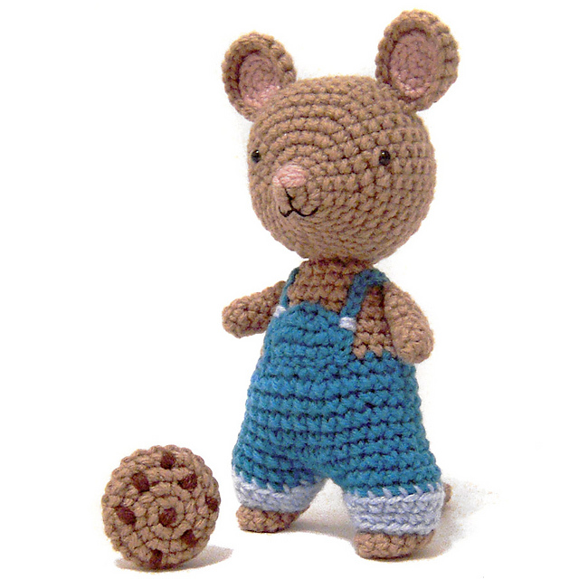 Ravelry: Cookie Mouse pattern by i crochet things