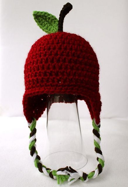 Ravelry: Apple Hat pattern by Micah Makes