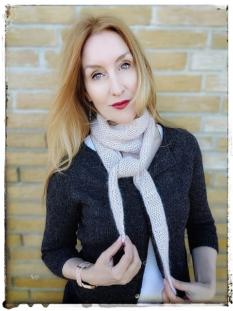 Ravelry: Pendul Scarf pattern by Ina Rendboe