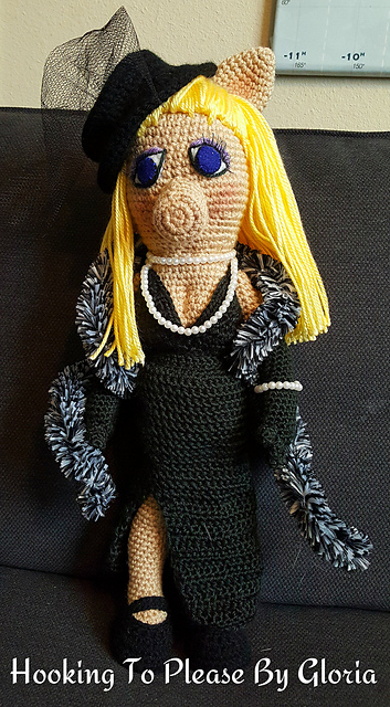 Ravelry: Pigalicious pattern by Gloria Sustaita