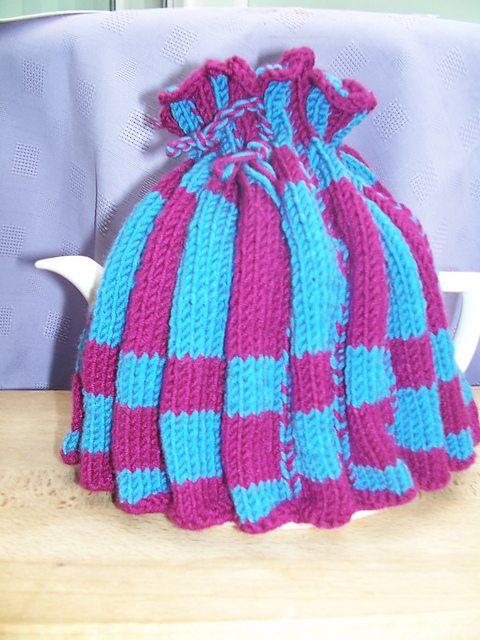 Ravelry: Tea Cosy (Battenberg) pattern by Kirstie McLeod