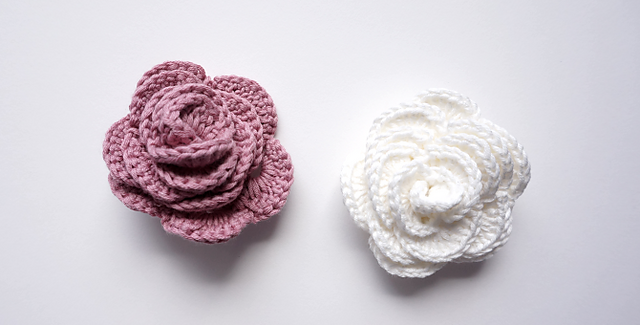 Ravelry: Rose crochet pattern by Petitemaille