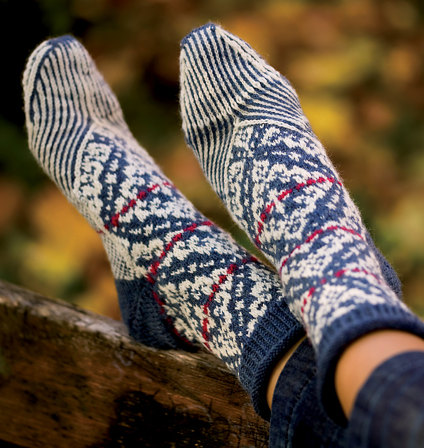 Ravelry: By the Fjords pattern by Stephanie van der Linden