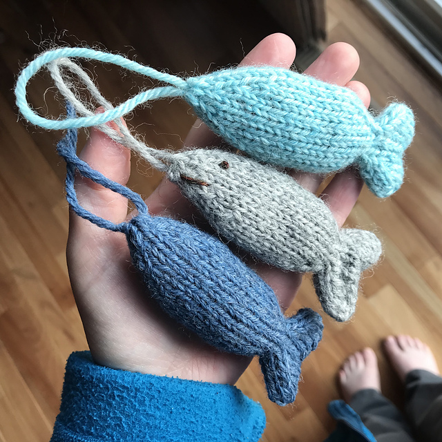 Ravelry: Knit FISH! pattern by Amy Munson