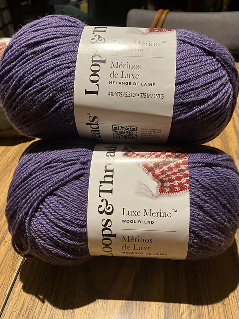 Ravelry: Loops & Threads Luxe Merino Solid