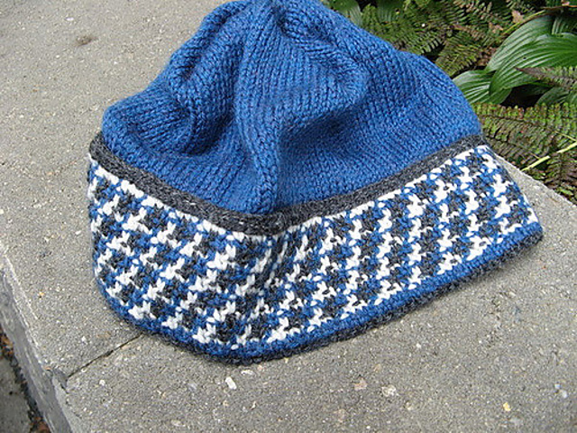 Ravelry: Button Top Hat pattern by C. Elizabeth Wellenstein